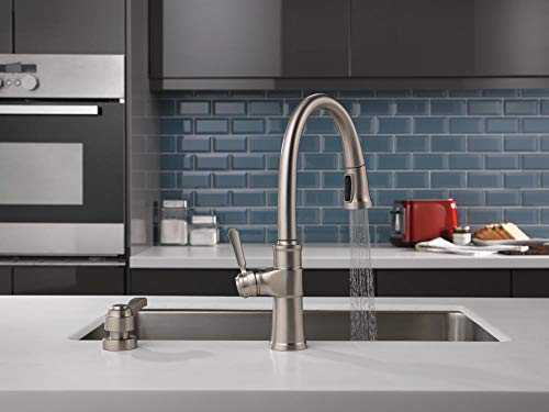 Delta Faucet Spargo Brushed Nickel Kitchen Faucet, Kitchen Faucets with Pull Down Sprayer, Kitchen Sink Faucet, Faucet for Kitchen Sink, Soap Dispenser, SpotShield Stainless 19964Z-SPSD-DST