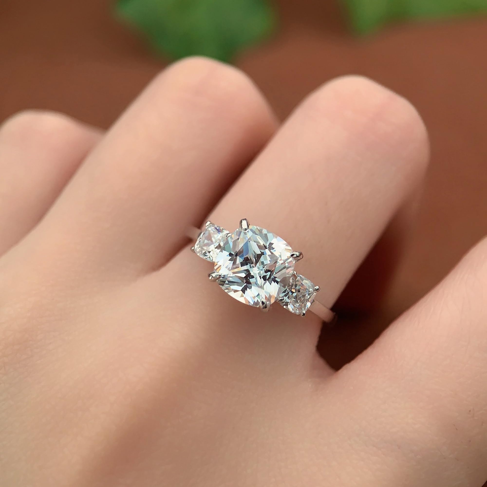 CGSRING 3 Carat Cushion Cut Moissanite Rings, 3 Stone Cushion Cut Moissanite Engagement Ring for Women (7)