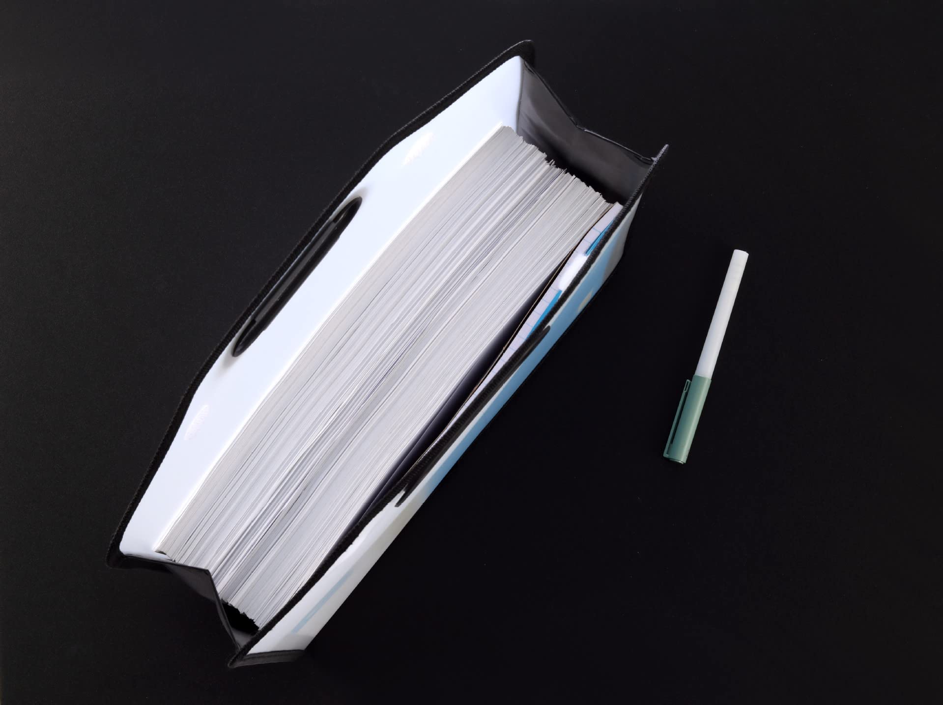 EliteZ 2pcs Large Art Portfolio with Handles, Art Portfolio Bags, Poster Storage, for Bulletin Boards, Artworks, Charts and Teaching Material