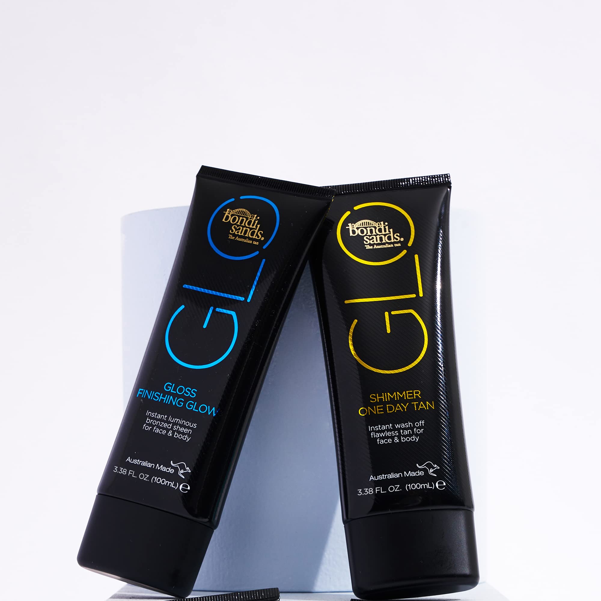 Bondi Sands GLO Gloss Finishing Glow | Instant Bronze Sheen for Face & Body | Reflective High Shine Cream | Transfer & Water Resistant | 100 ml/3.38 Oz