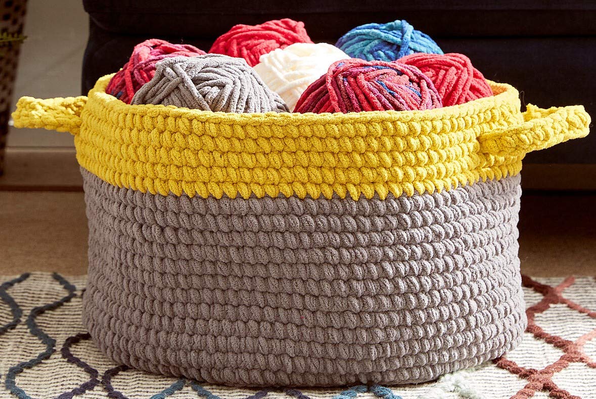 Bernat Blanket Yarn - Big Ball (10.5 oz) - 2 Pack with Pattern Cards in Color (Moss)