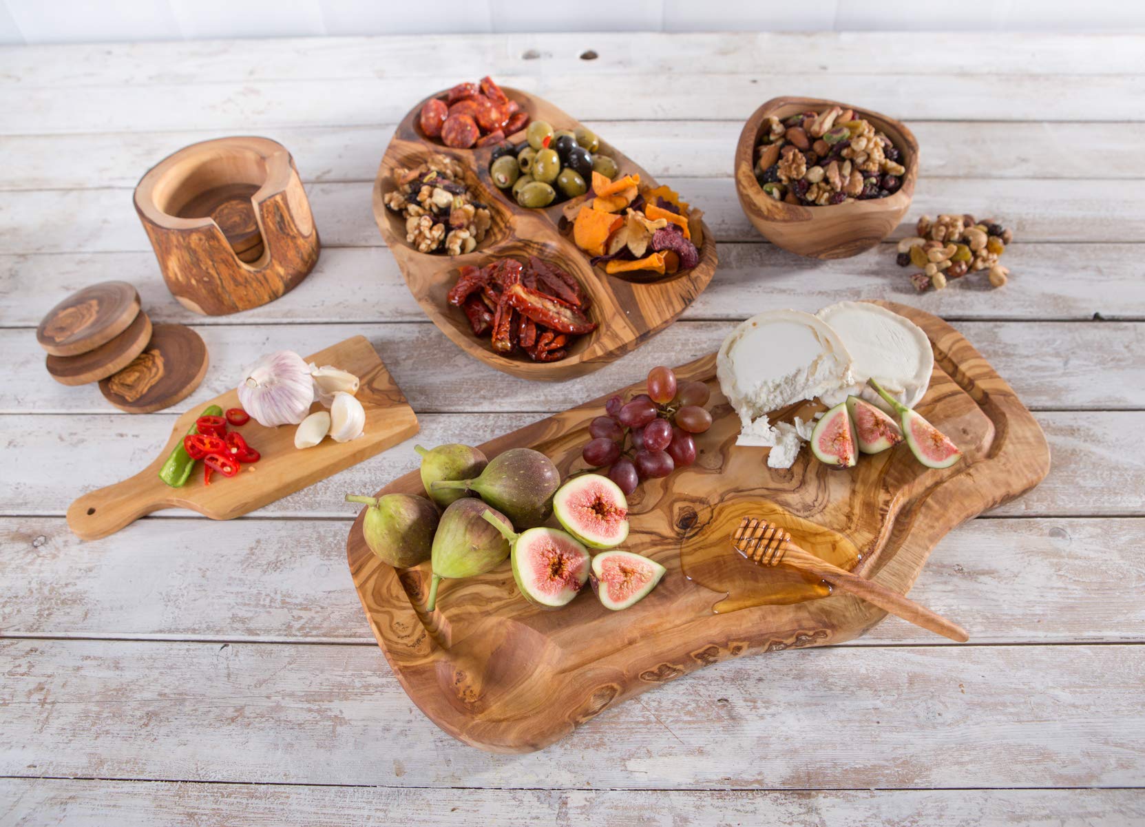 Divine Deli Rustic Olive Wood Garlic Chopping Cutting Serving Board