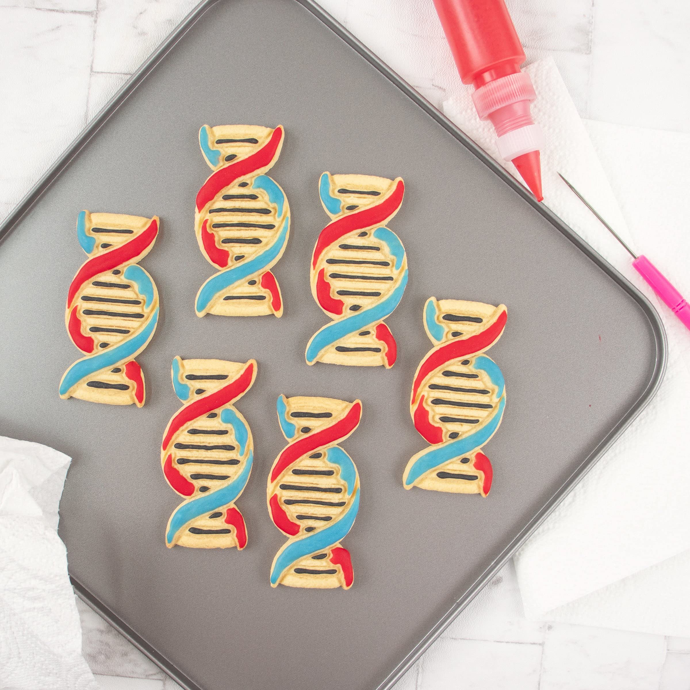 DNA cookie cutter, 1 piece - Bakerlogy