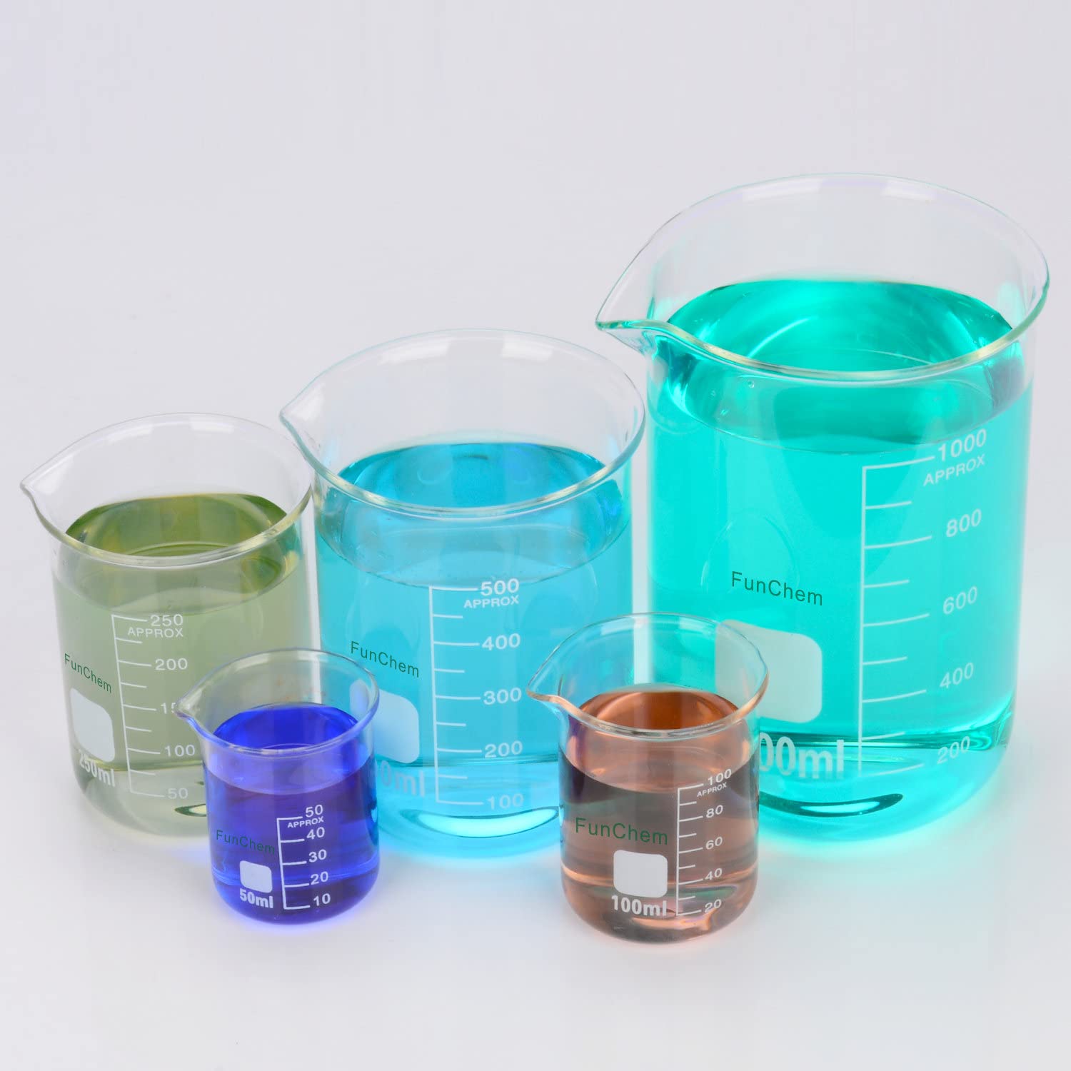 FunChem Glass Measuring Beaker Set, (5 Pieces) Borosilicate Glass Graduated Beakers Griffin Low Form in 5 Sizes, 50 ml/100 ml/250 ml/500 ml/1000 ml (1 L)