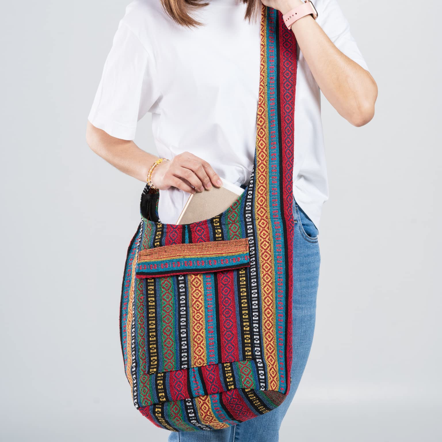 ChuanChom Naka Sling Crossbody Boho Handbag Hand Woven Fabric Crossbody Bags For Women (ฺBlack-White No.2)