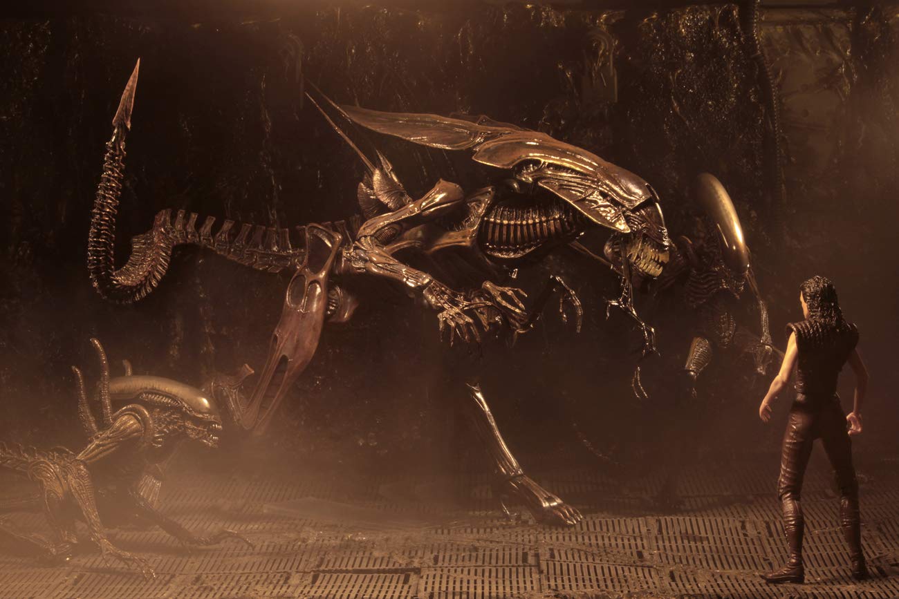 NECA Alien Resurrection: Xenomorph Queen Ultra Deluxe Action Figure