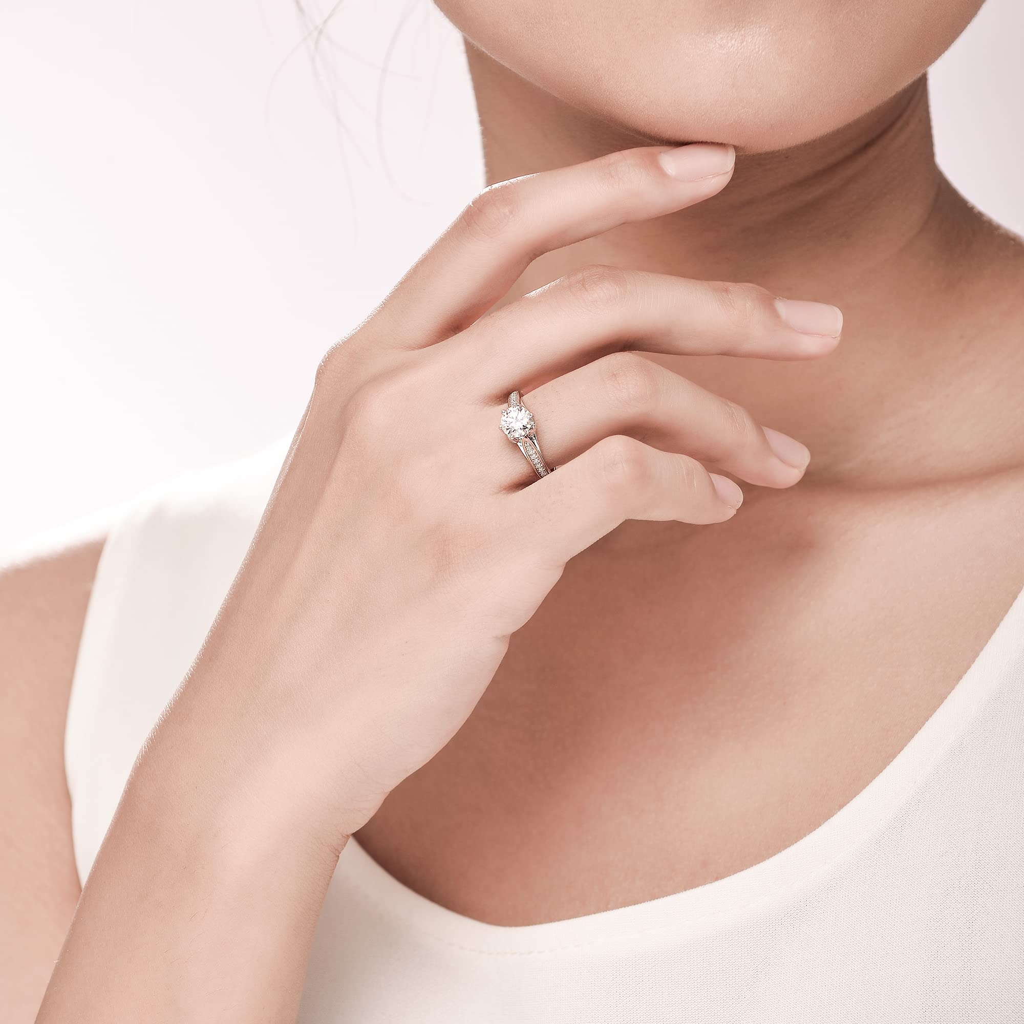 boya 1.0 Carat Moissanite Ring, Platinum Plated Sterling Silver Round Cut Solitaire Ring for Women, Engagement, Promise, Wedding Ring