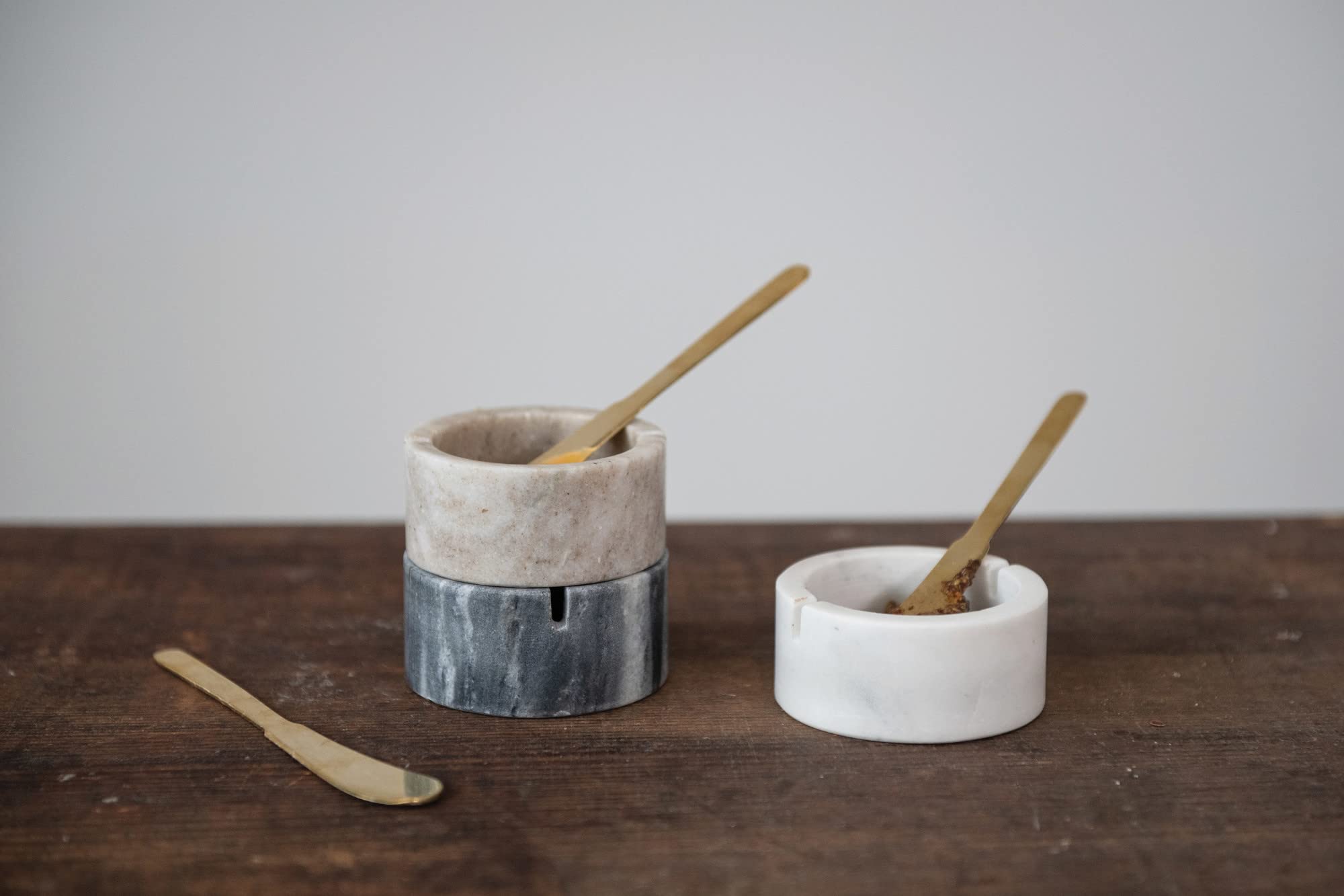 Creative Co-Op Marble Set Pinch Pot Bowls for Salt, Pepper, and Seasoning with 3 Metal Knives