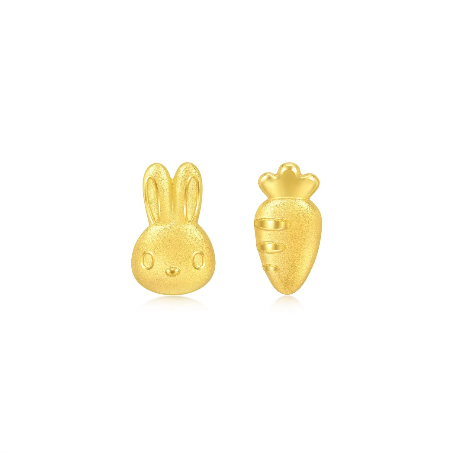 CHOW SANG SANG 999.9 24K Solid Gold Price-by-Weight 1.27g Gold Carrot and Rabbit Asymmetric Stud Earrings for Women 93648E