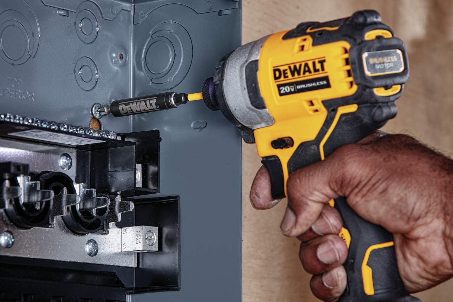 DEWALT ATOMIC 20V MAX* Impact Driver Kit (DCF809C1)