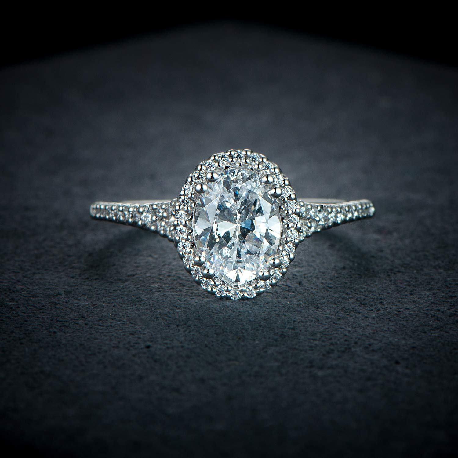 HAFEEZ CENTER 1.5 Carats Oval Cut D Color VVS Petite Halo Moissanite Engagement Ring for Women Size 7.5