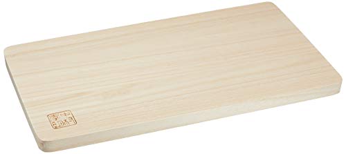 Cutting board of paulownia (L) Mr. Takaaki Nakamura
