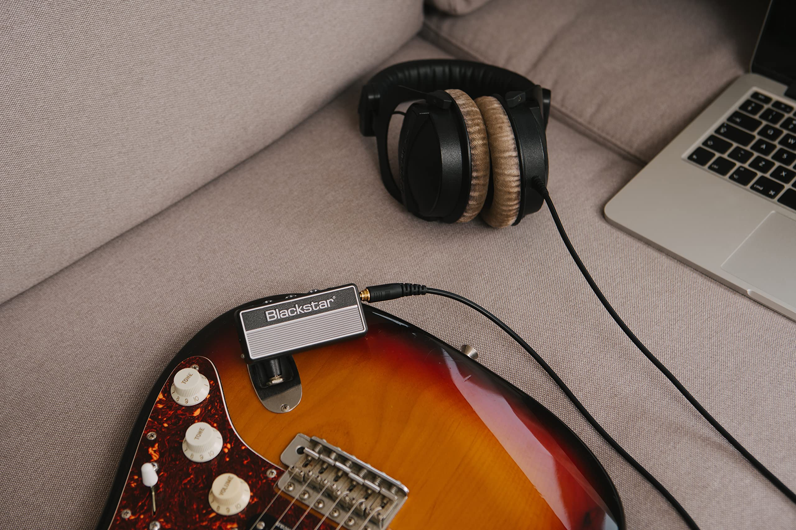Blackstar Electric Guitar Headphone Amplifier (AP2FLYGTR)