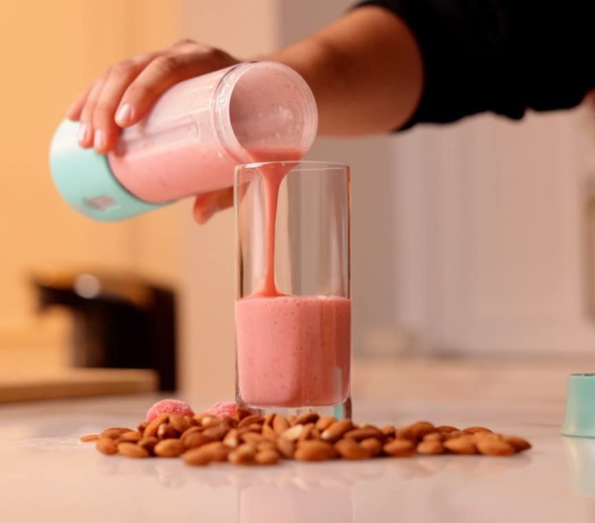 BlendAir Portable Blender - 500ml, Teal, USB Rechargeable, Powerful & Durable, Personal Blender for Smoothies, Soups, Sauces, Crushing Ice, Baby Food & More