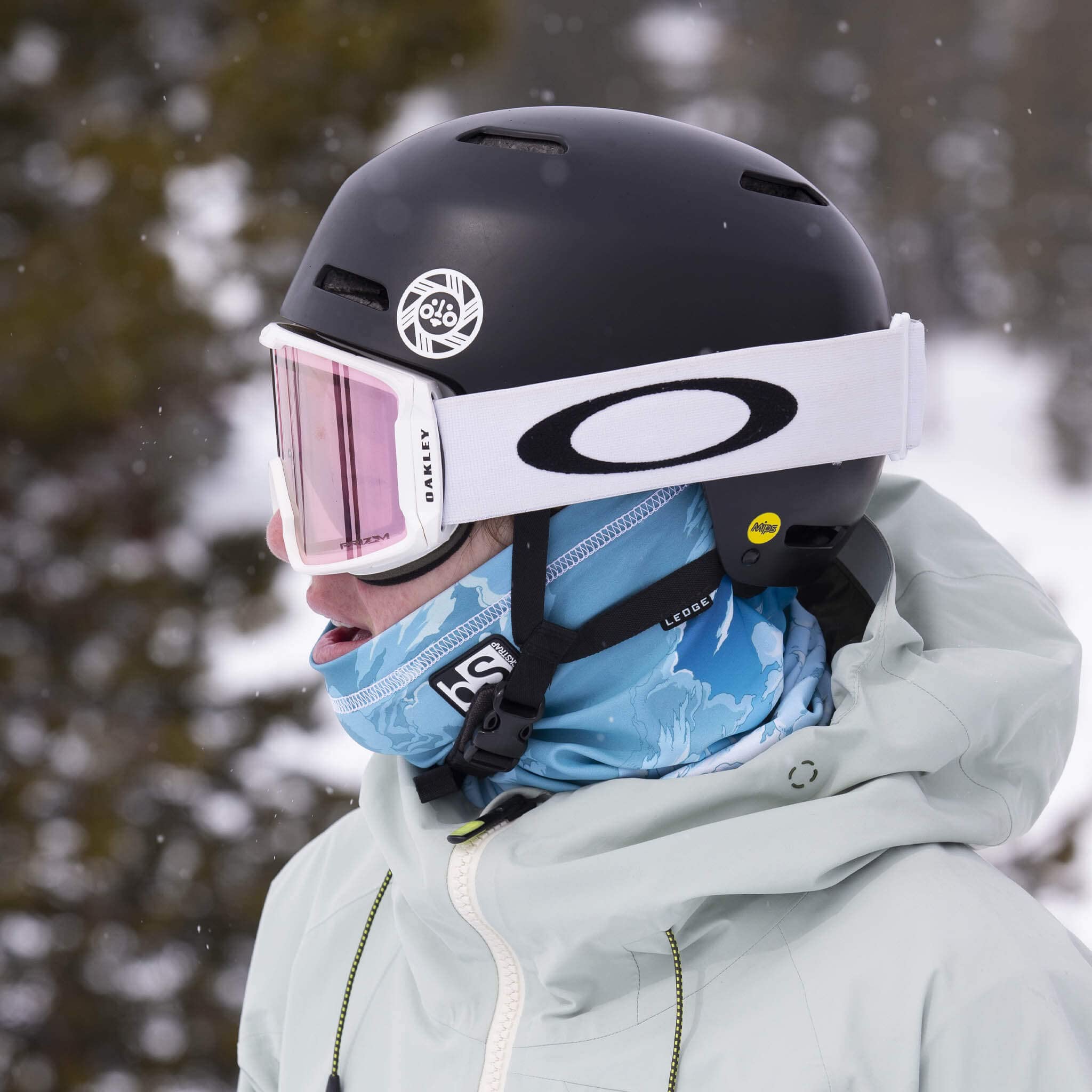 BLACKSTRAP The Tube, Dual Layer Cold Weather Neck Gaiter and Warmer for Men and Women (Black)