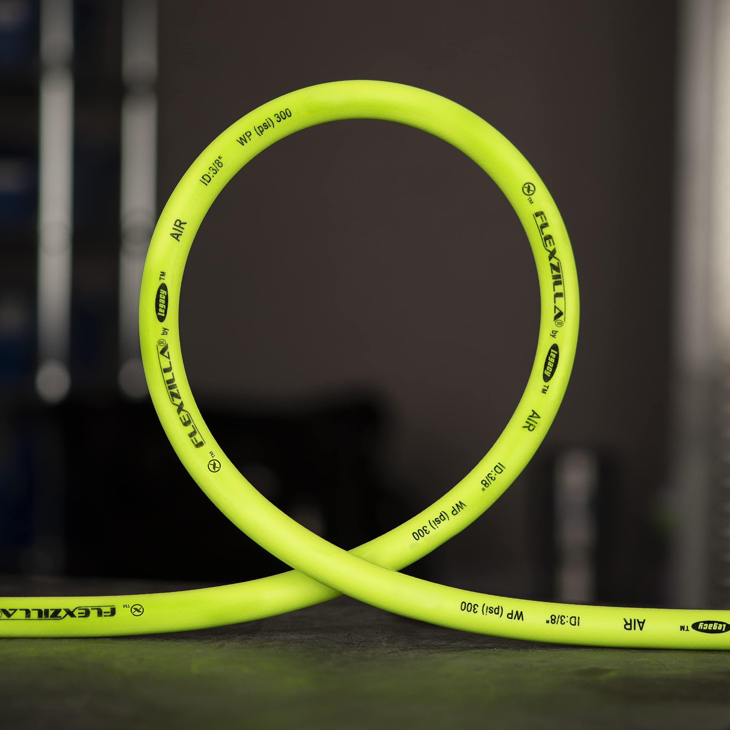 Flexzilla Pro Air Hose, 1/4 in. x 25 ft., Heavy Duty, Lightweight, Hybrid, ZillaGreen - HFZP1425YW2