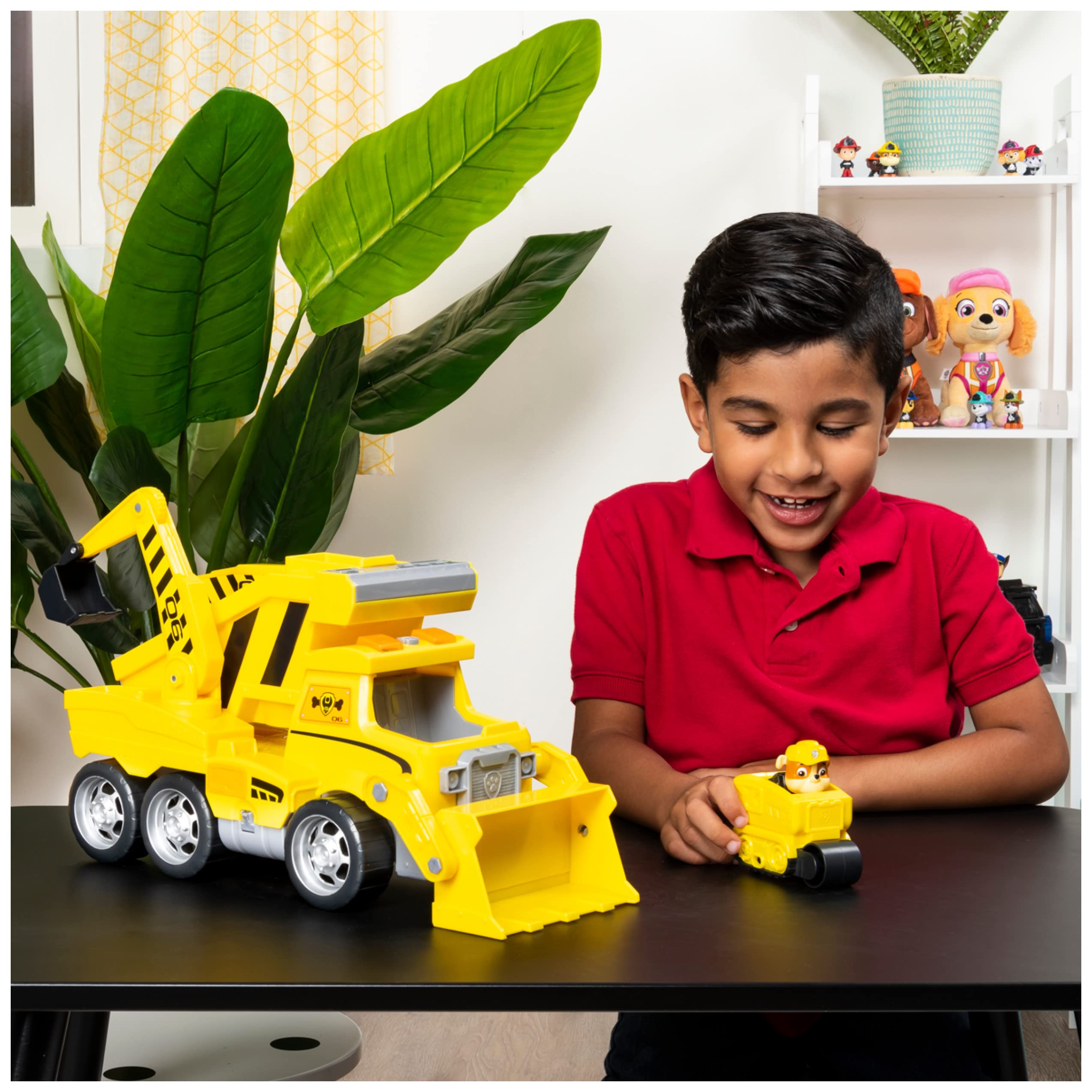 Paw Patrol, Ultimate Rescue Construction Truck with Lights, Sound and Mini Vehicle, for Ages 3 and Up