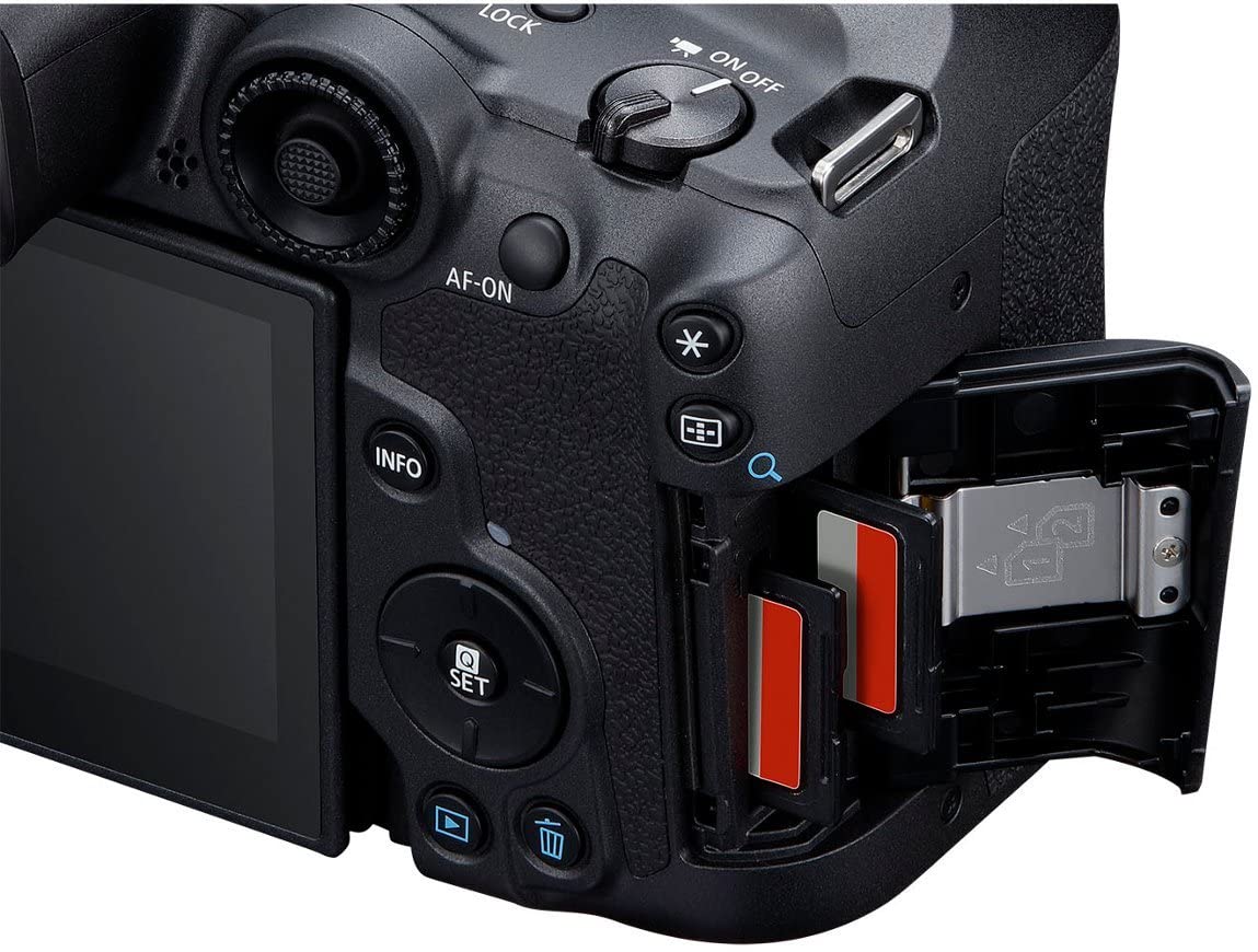 Canon EOS R7 Mirrorless Camera with 18-45mm, EF 75-300mm & 420-800mm Lenses + Mount Adapter + 20 Essential Accessories for Content Creators