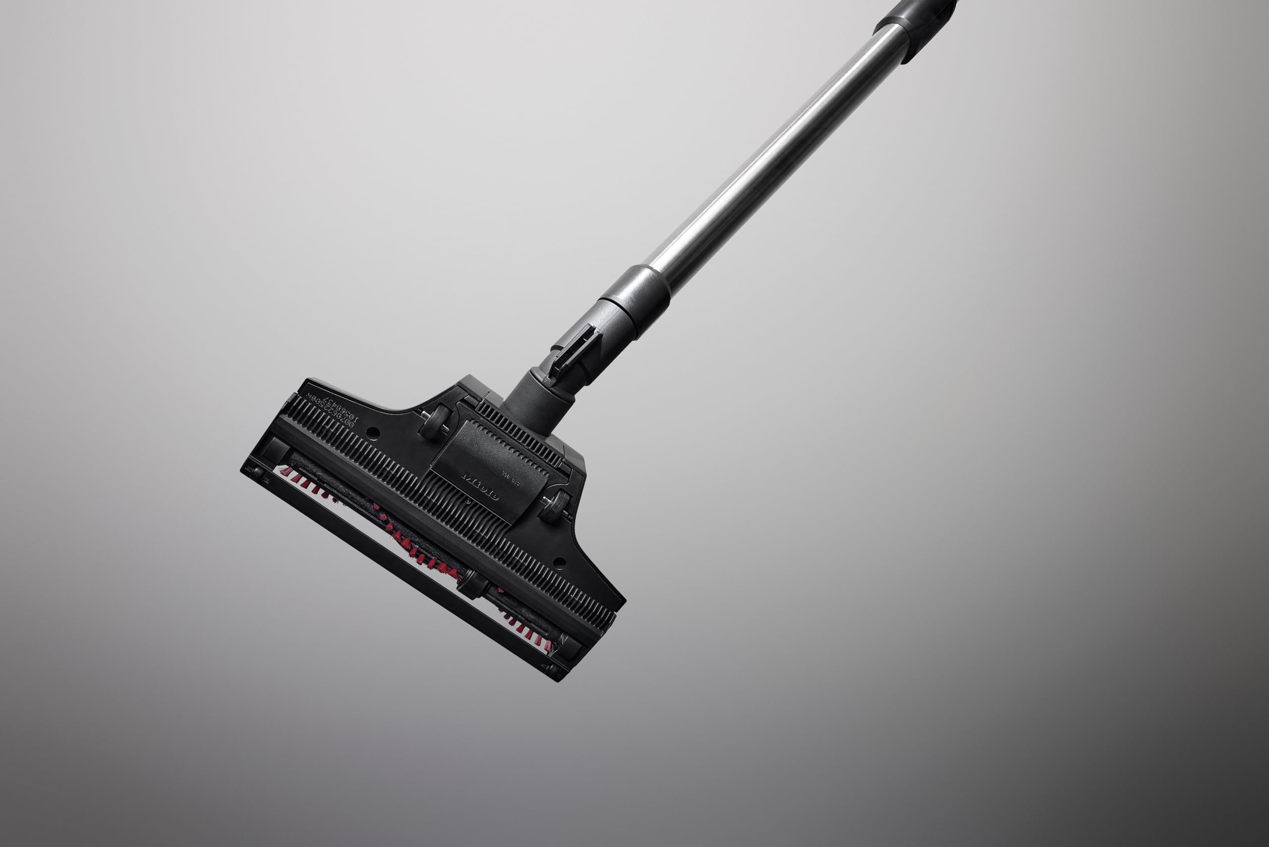 Miele TurboTeQ Turbo Brush STB 305-3, Attachable Floorhead for Effortless Vacuuming of Low-Medium Pile Carpet Black 28cm x 28cm