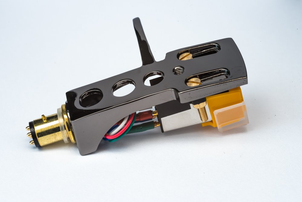 Titanium plated Headshell, cartridge and stylus, needle for Technics SL 20, SL 20A, SL 220, SL 221, SL 23, SL 235, SL 23A, SL B2, SL B202, SL B205, SL B3, SL B303, SL 120, SL 110, MADE IN UK