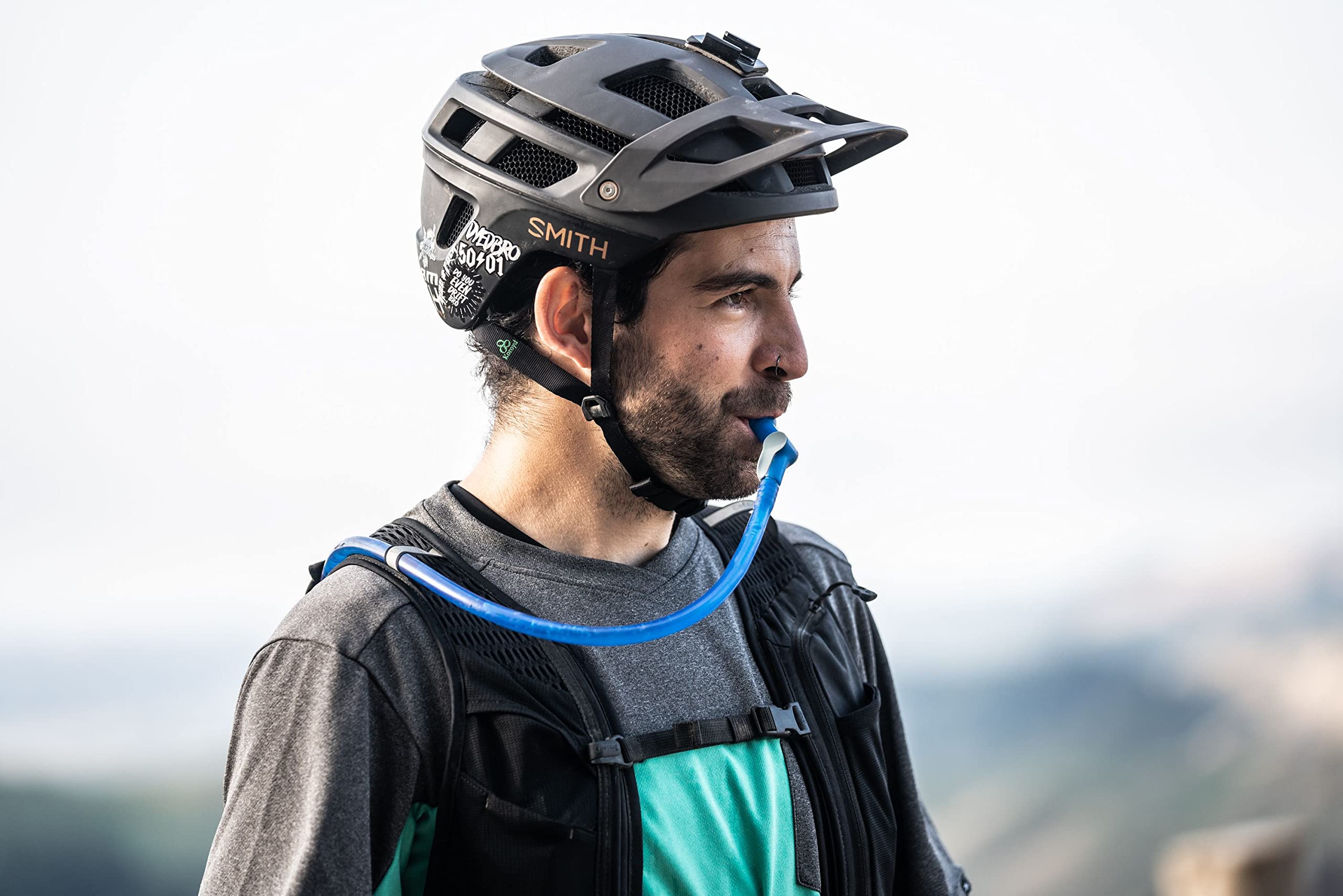 CamelBak Chase 8 Bike Hydration Vest - Integrated Tool Organization - 70oz., Black