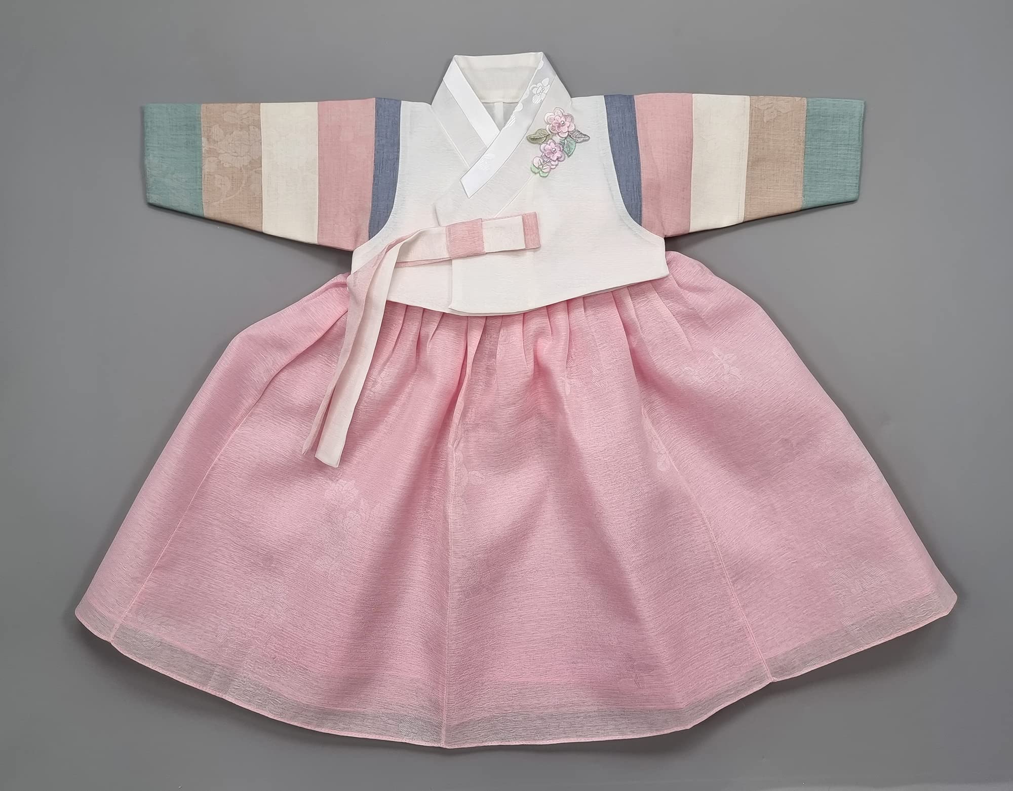 hanbok store Hanbok Baby Girl Korea Traditional Clothing 100th Days Baikil Celebration Party Pink Saekdong Sleeve DDBG01 Medium