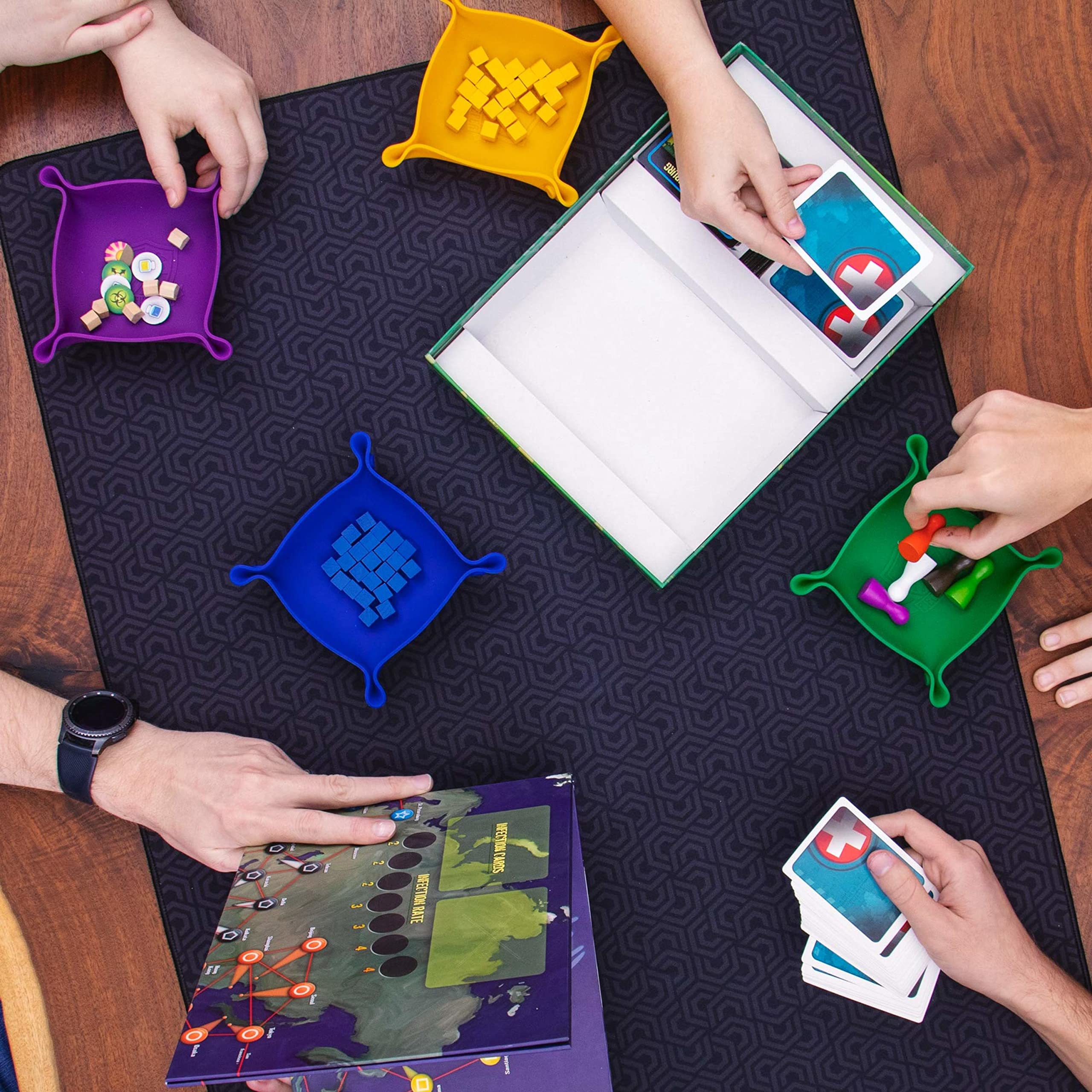 Roll-Play Board Game Mat 3' x 4' | Neoprene Tabletop Accessory | Level-up Classic Card Games, Dice Games, Tabletop & RPG Gaming | Double-Sided, Reversible, Portable | Rubber and Pattern Sides