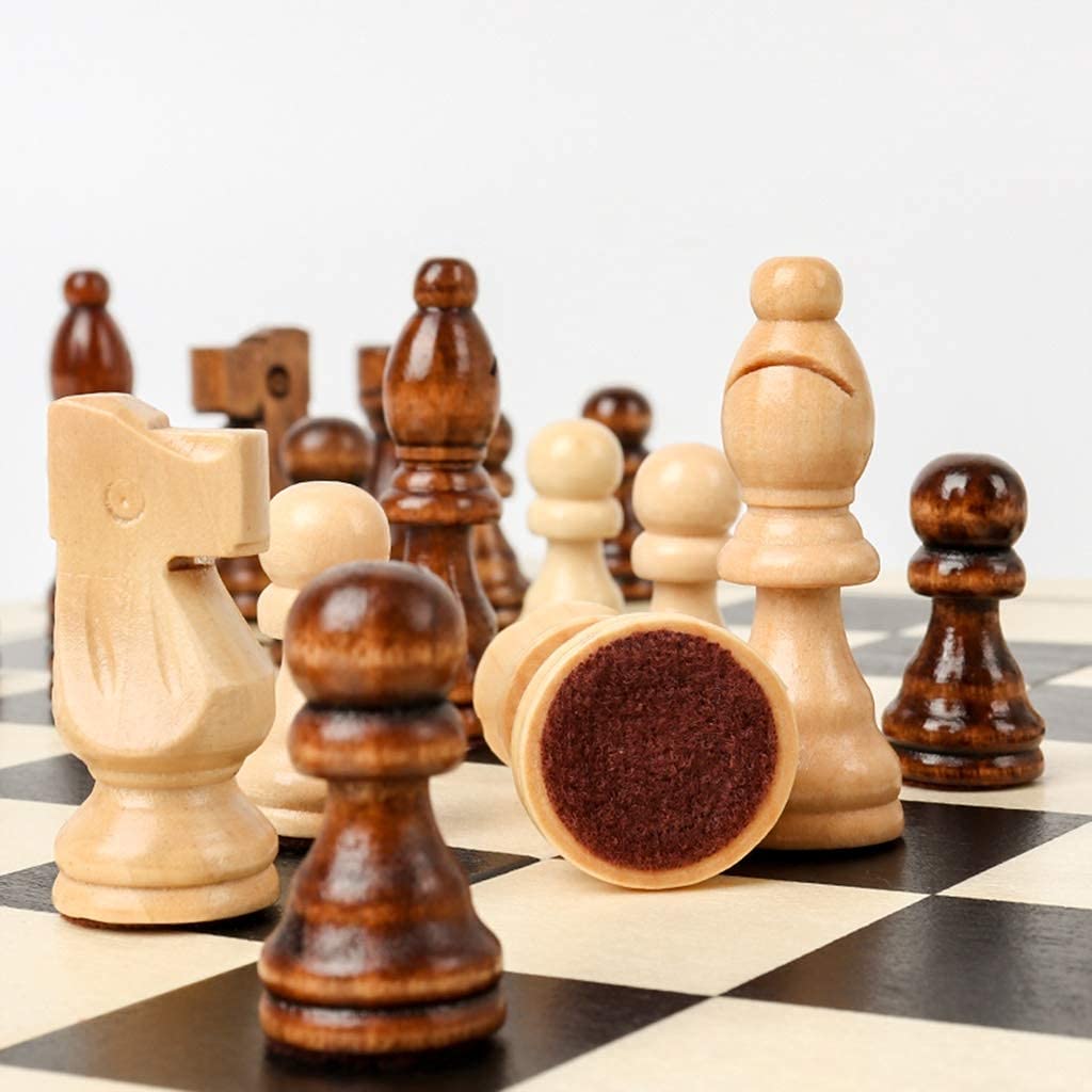 Chess Set Wooden Magnetic Set with Portable Folding Chessboard for Study Family Party Game
