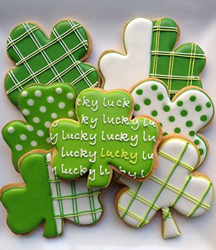 Clover Cookie Cutter Set, 4-Piece Patrick's Day Shamrock Cookie Cutter Set, Irish Holiday Party Supplies4'', 3.2'', 1.85'', 1.3''