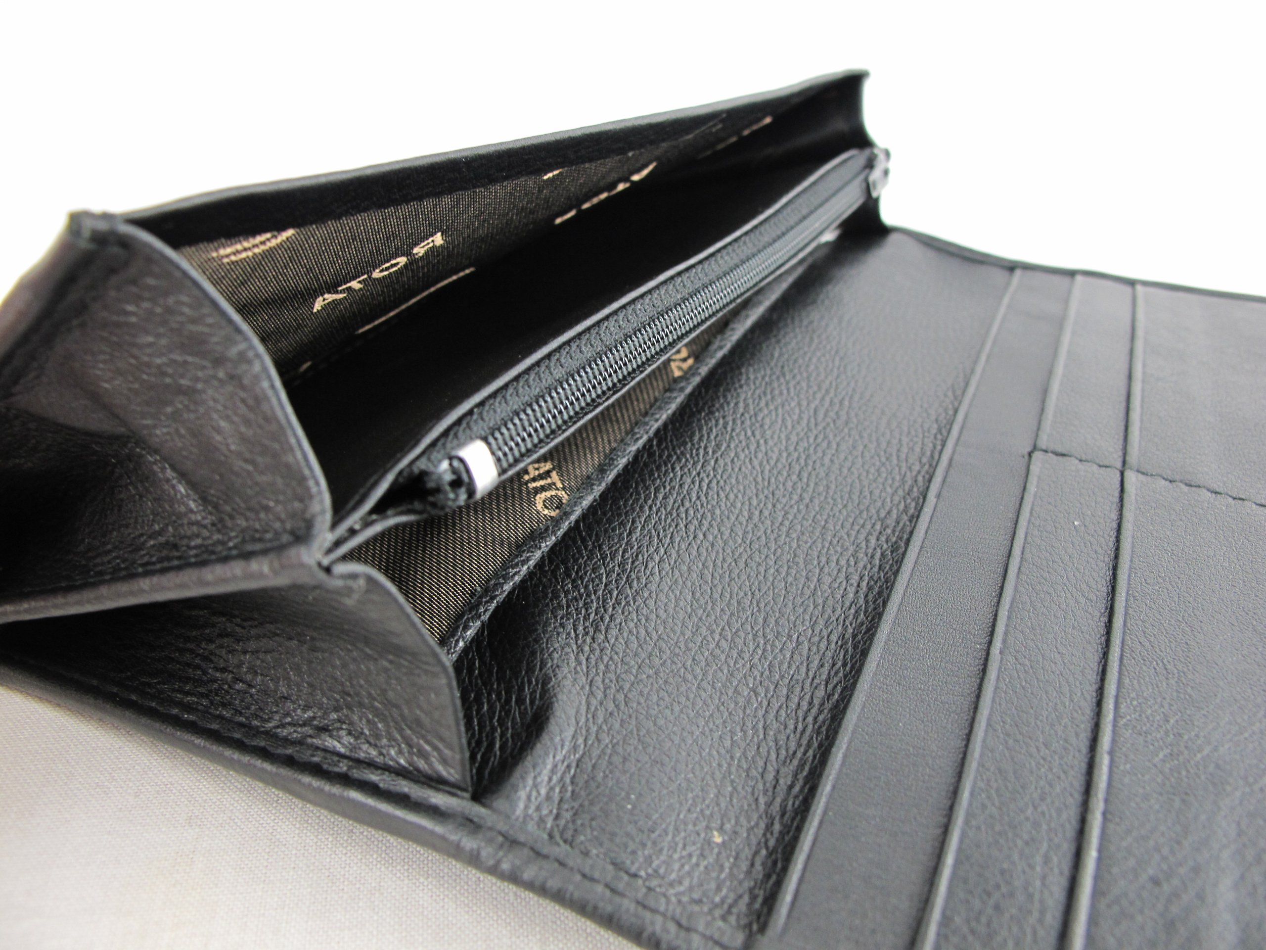 Pelgio Genuine Stingray Skin Leather Women's Clutch Wallet Purse (Polished Black)