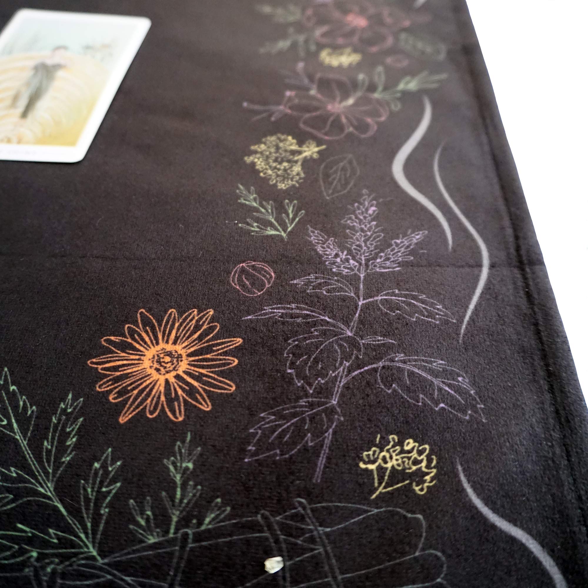 Kitchen Witch Herbology: Tarot Cloth for Any Tarot Cards, 24 inches by 24 inches, Large (White)