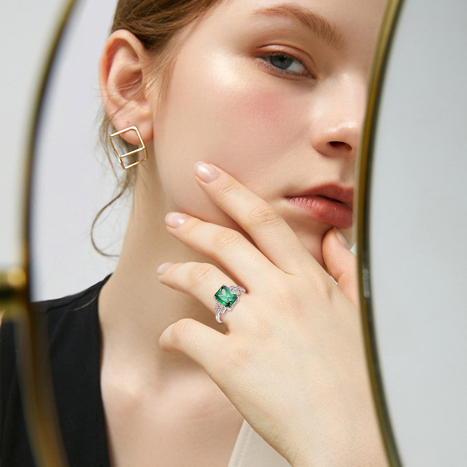 BONLAVIE 2.5ct Women's Created Emerald Rings May Birthstone Ring 925 Sterling Silver Ring Wedding Ring Anniversary Emerald Solitaire Engagement Ring Size 8