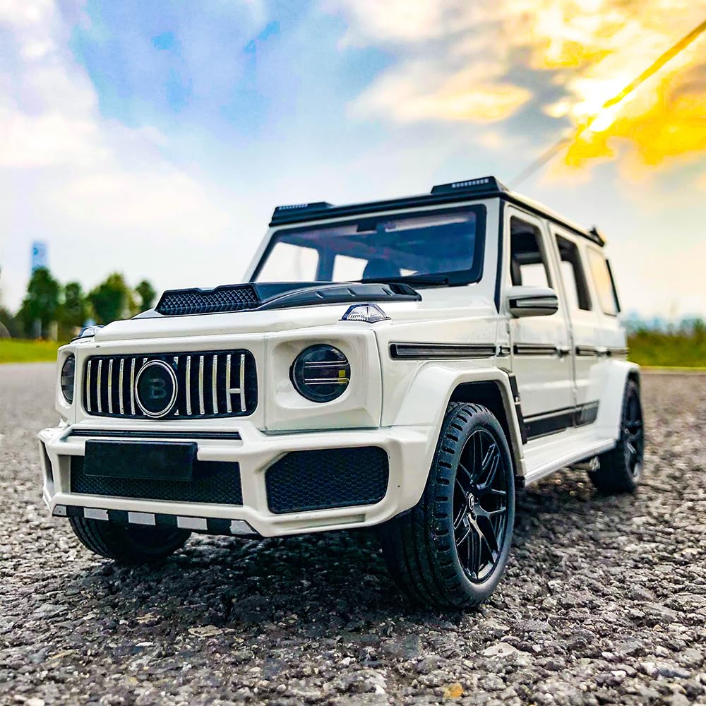 WAKAKAC 1/18 Scale Benz Model Car for Adults Collectible,Pull Back Vehicles with Music and Light,Hood Can Be Opened Cars(White)