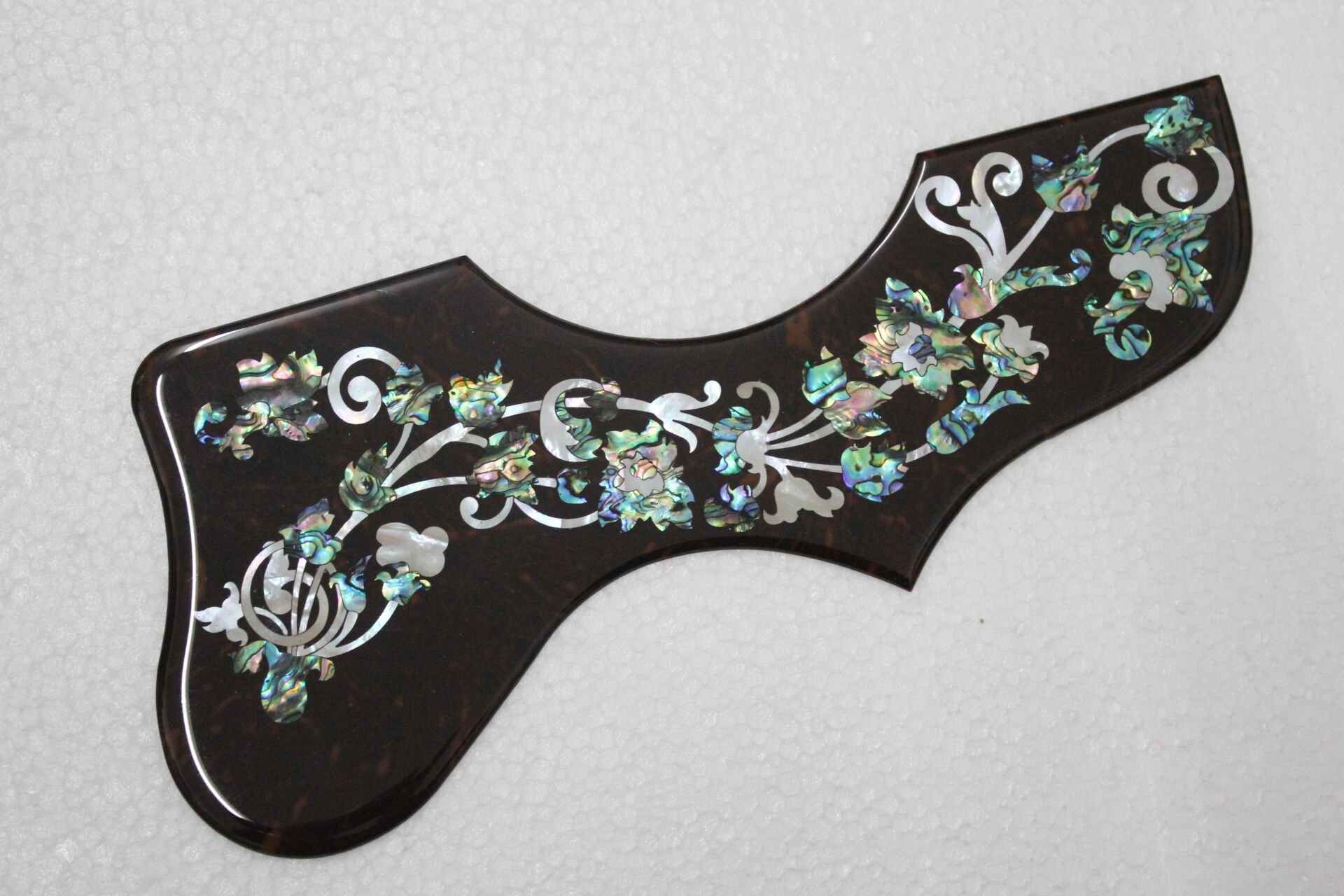 One Pc 2mm thickness abalone inlay Flower Folk Acoustic Guitar Pickguard Fit J200