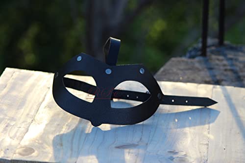 R S E Medieval Masks Medieval Party Décor Cosplay Golden Crusader Knight Masks Soldier Mask for Cosplay Knight