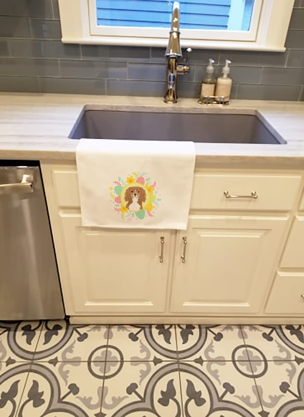Caroline's Treasures WDK3457WTKT Cavalier King Charles Spaniel Ruby Easter White Kitchen Towel Set of 2 Dish Towels Decorative Bathroom Hand Towel for Hand, Face, Hair, Yoga, Tea, Dishcloth, 19 X 25,