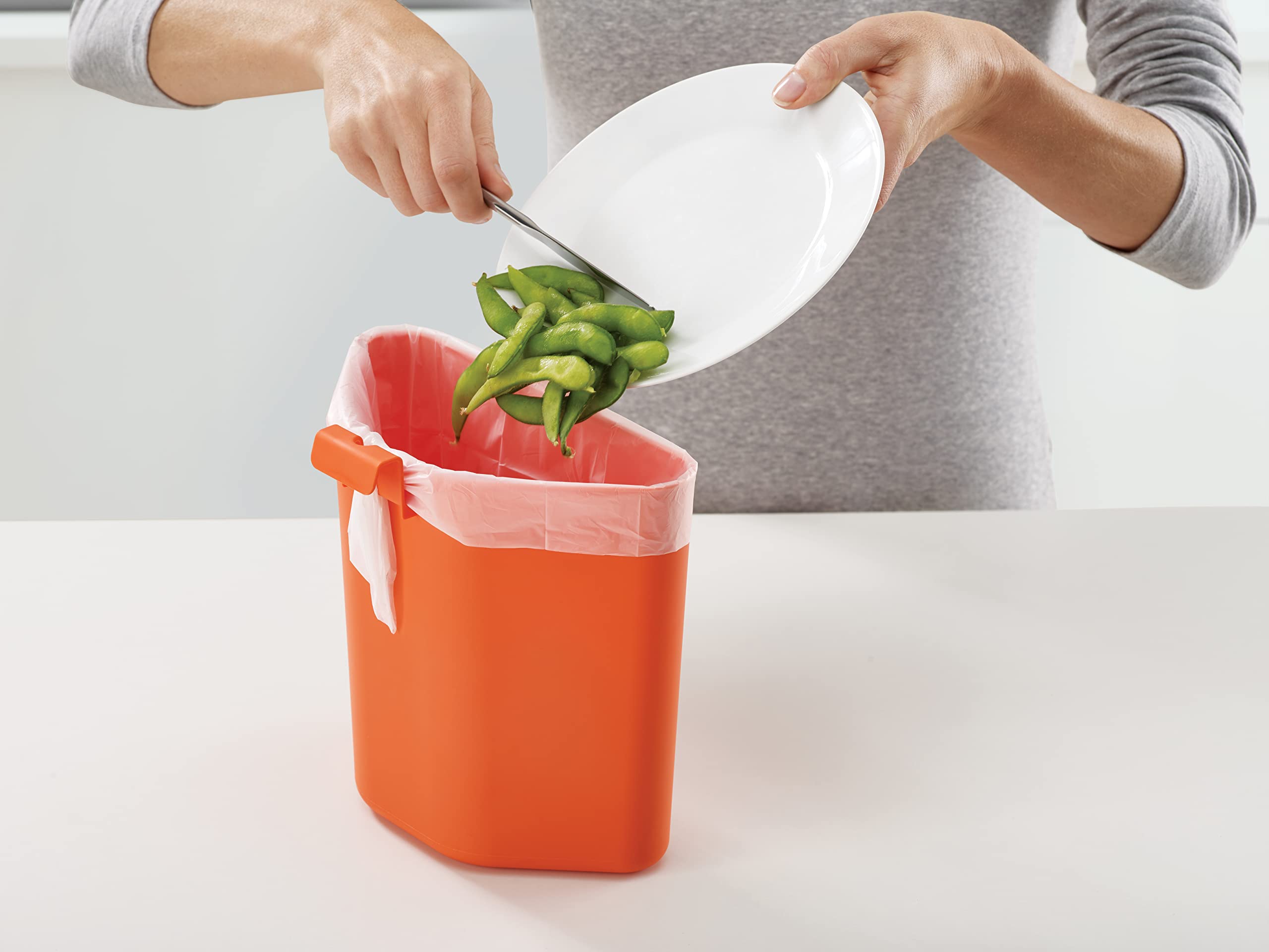 Joseph Joseph Stack 4 Liter/1 Gallon Food Waste Caddy with Odour Filter, Graphite & Joseph Joseph IW2 Biodegradable, Compostable Bags, Pack of 50 Food Waste Bin Liners (4 Liter), White