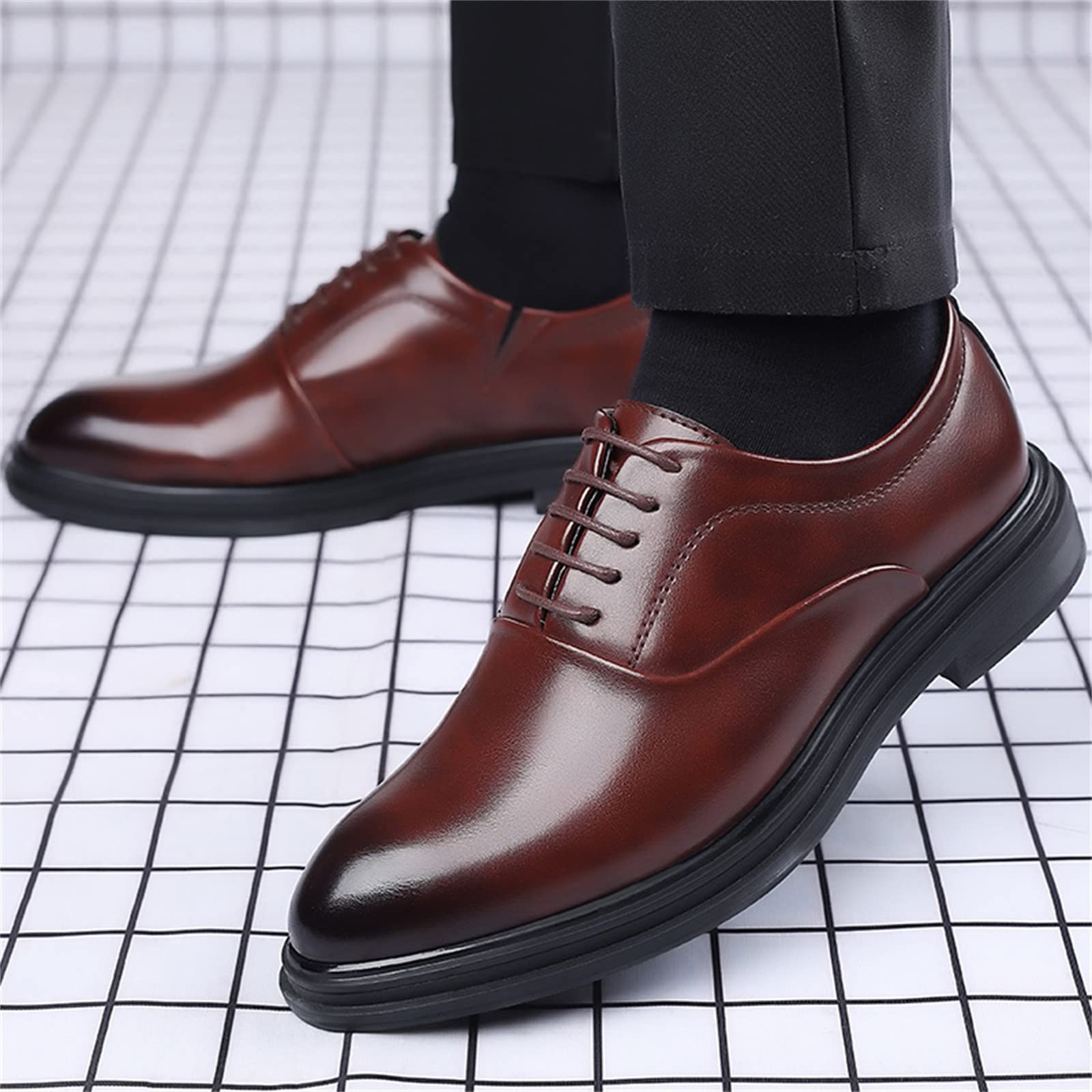 Classical Style Leather Shoes for Men Slip On PU Leather Low Rubber Sole Block Heel Work Mens Leather Tan Dress Shoes