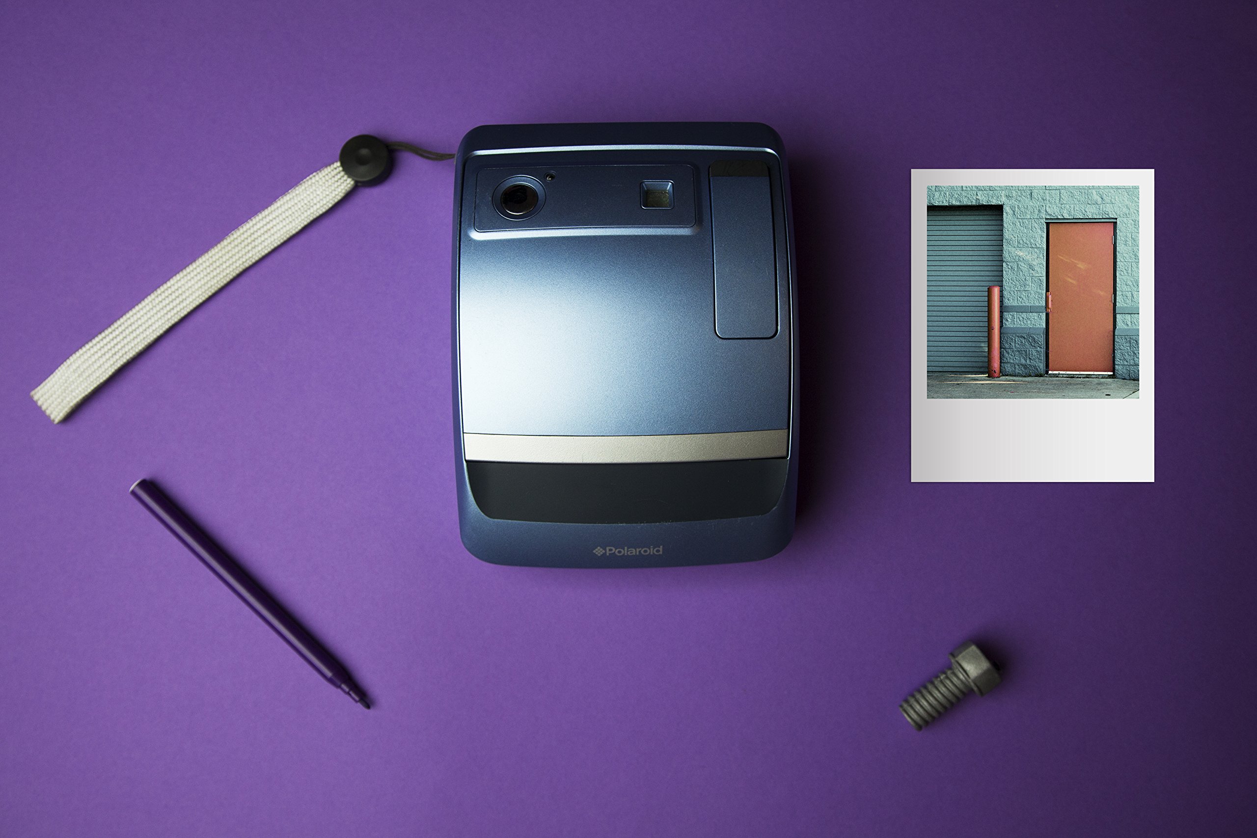 Polaroid One600 Classic Instant Camera (OLD MODEL)