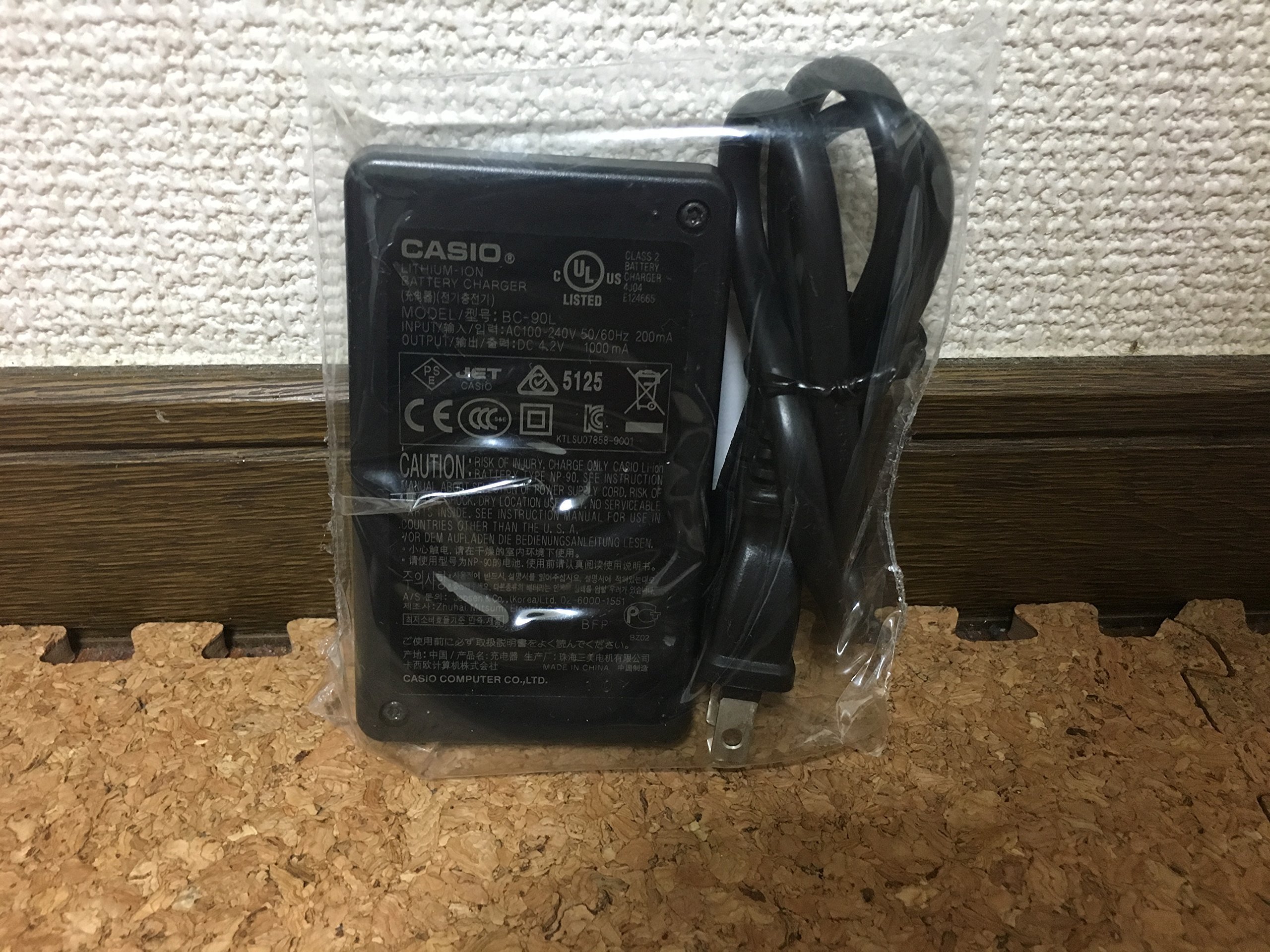 Casio Exilim Hi-zoom Ex-h20g bk Digital Camera Black