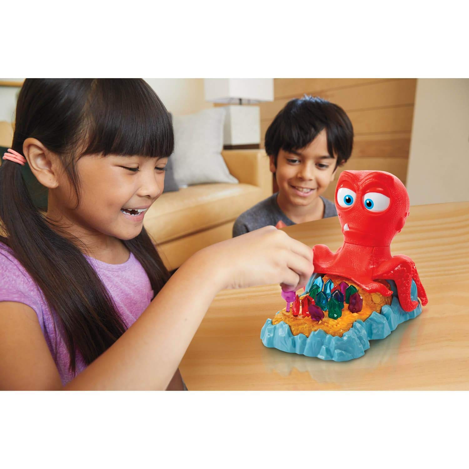 Mattel Games Inky’s Fortune Kid’s Game with Octopus, Gems and Ink Blob, Gift for Children 5 Years Old & Up