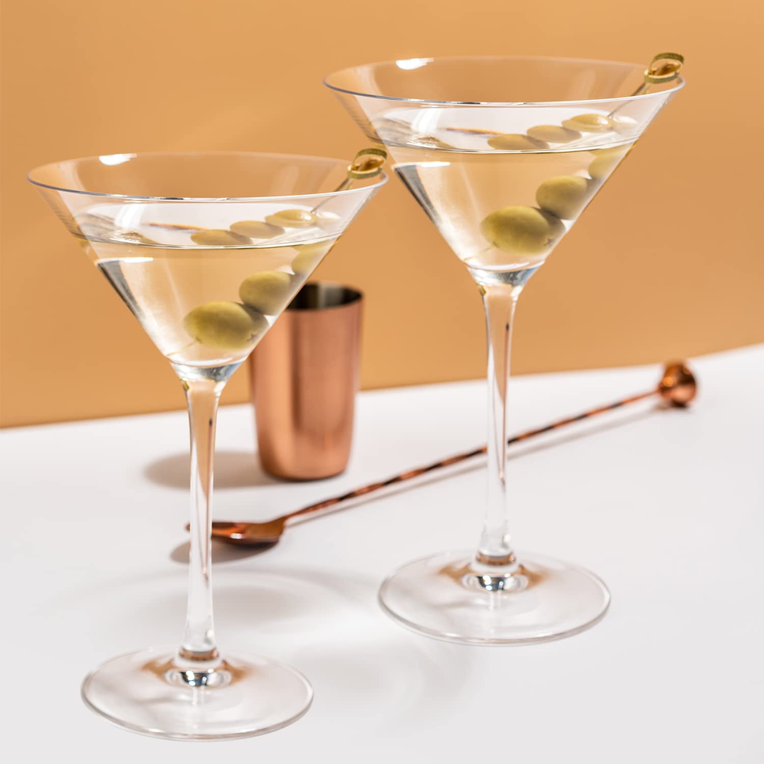 Chouggo Martini Glasses Set of 4, Hand Blown Premium Crystal Cocktail Glasses, for Bar, Martini, Cosmopolitan, Manhattan, Gimlet, Pisco Sour - 9Oz, Clear