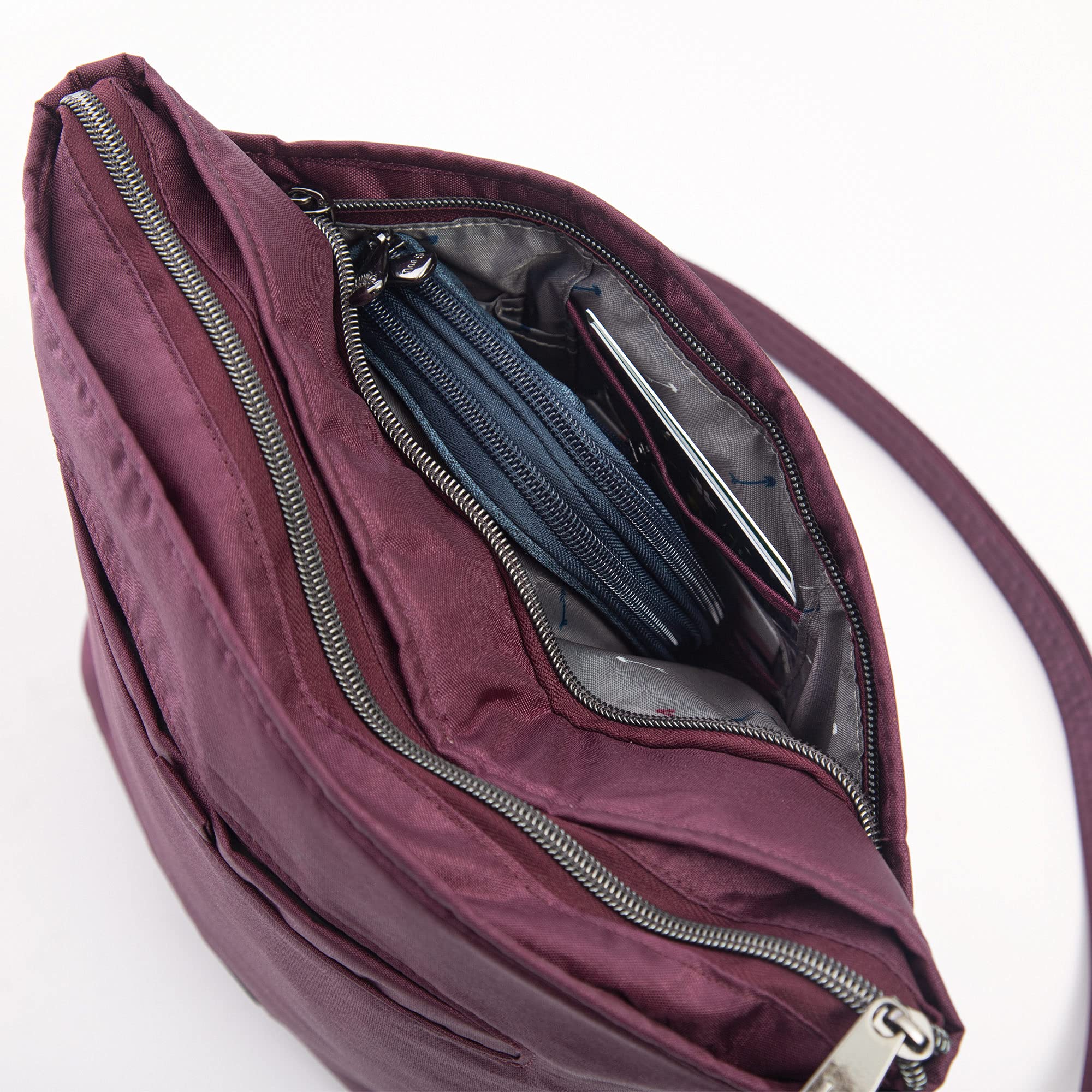 Lug Carousel XL Crossbody Bag
