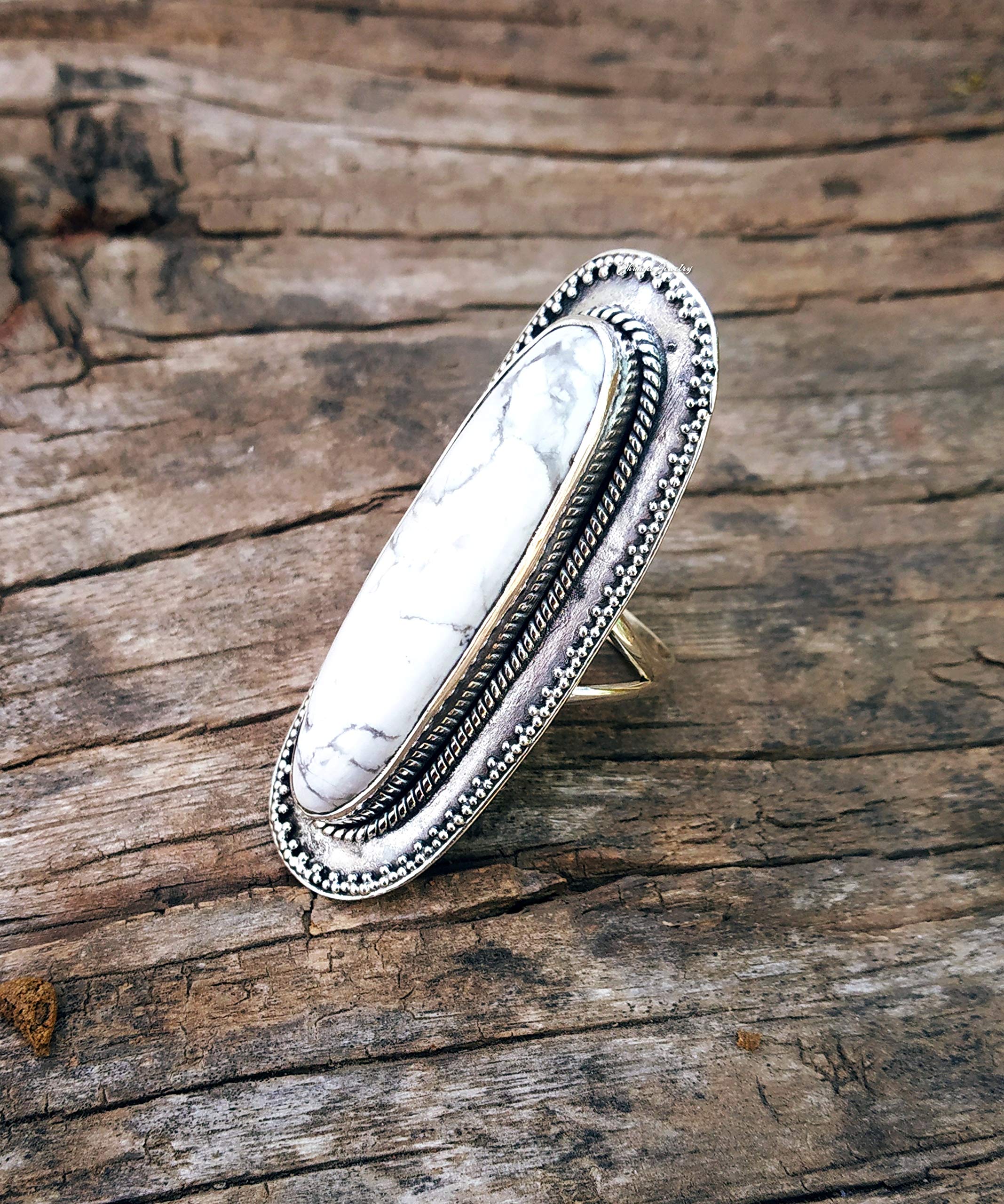 White Howlite Ring, Sterling Silver Ring, Antique Ring, Oval Shape Ring, Boho Style, Turquoise Howlite Ring, Promise Ring, Buffalo Ring, Bridesmaids Gift, Healing Crystal, Gypsy Ring, Vintage Style