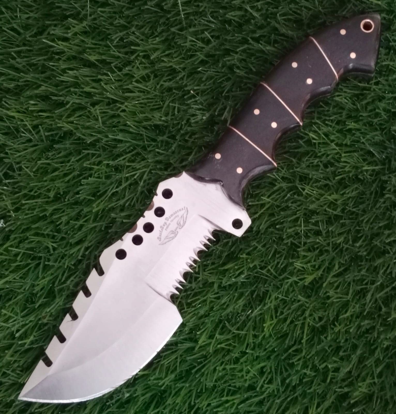 Best.Buy.Damascus1 Tracker knife 420C Stainless Steel Hunting Knife Buffalo Horn 9.5'' Fixed Blade Knife hunting knives Camping knife Premium Quality hunting gear gifts for men