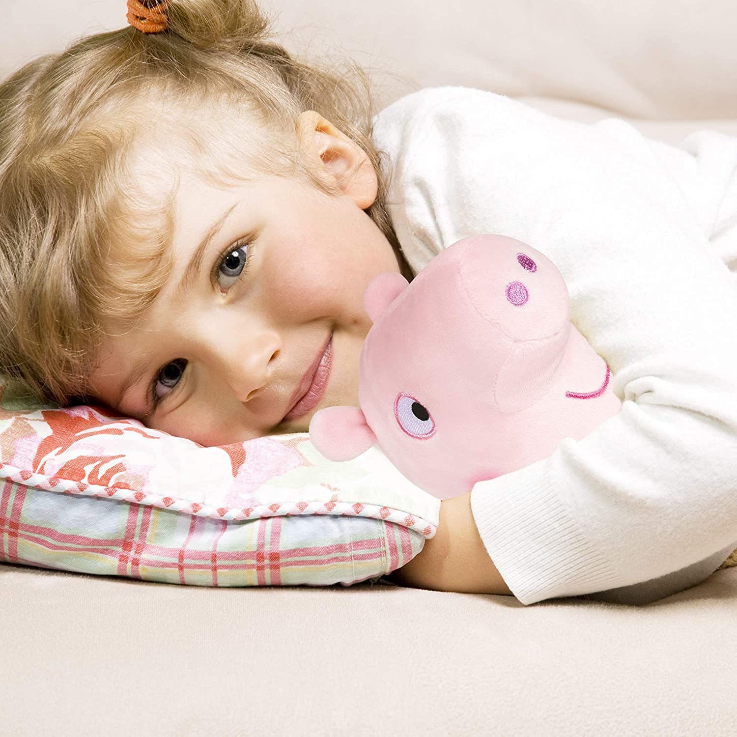 Peppa Pig Plush, 8 Inches - Soft and Squishy Stuffed Animal from The World of Peppa Pig - Toy Gift for Toddlers & Kids