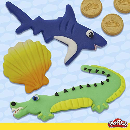 Play-Doh Pirate Theme 13-Pack of Non-Toxic Modeling Compound for Kids 3 Years and Up with 3 Cutter Shapes, Coin Mold, and Roller Tool (Amazon Exclusive)