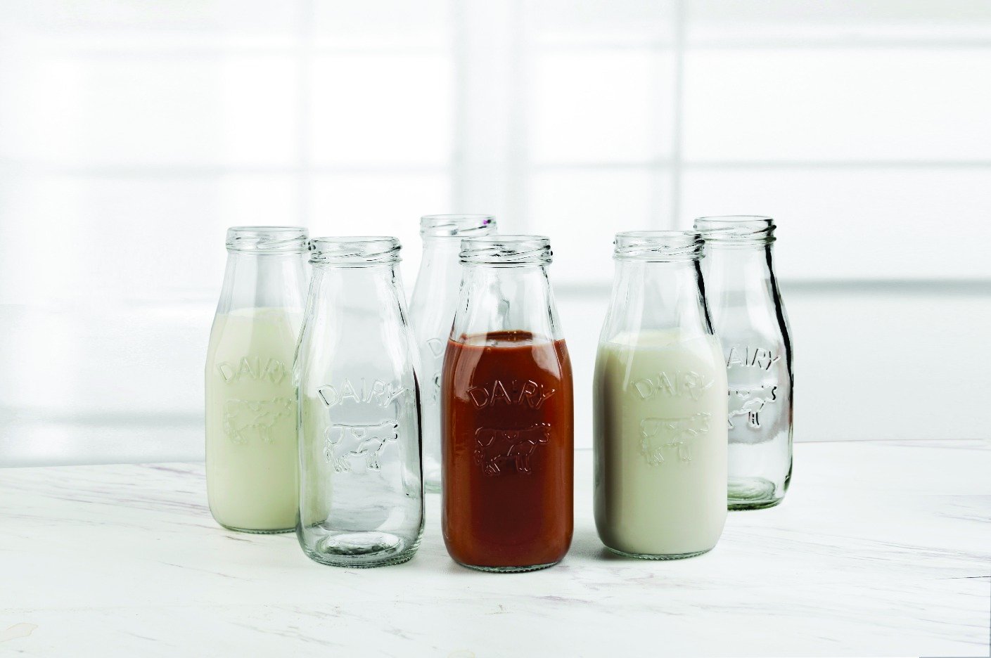 Circleware Dairy Milk Glass Bottles, 10.5 oz, Clear