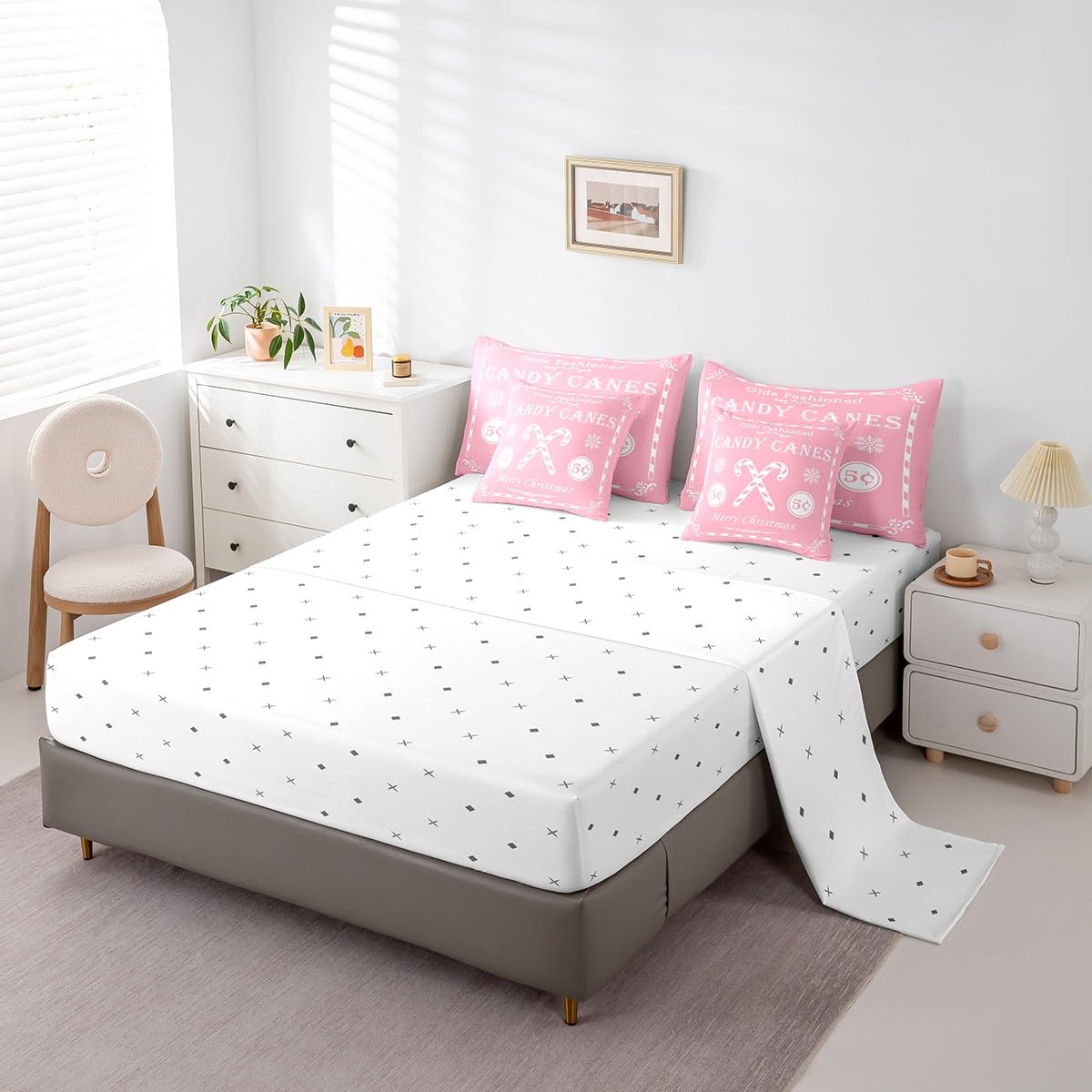 Feelyou Christmas Bedding Set 7 Pieces King Size Kids Christmas Quote Bedding Set Teens Candy Canes Print Comforter Set Xmas Pink White Bed in a Bag (Comforter, Sheets, Pillowcases & Cushion Covers)