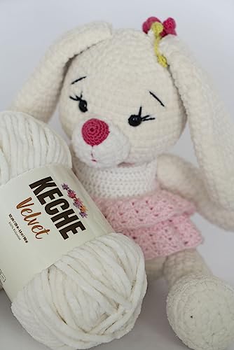 Keche Velvet Yarn for Crocheting, Soft Chenille Bulky Baby Blanket Amigurumi Yarn 100 gr (132 yds) - Hot Pink